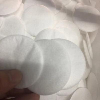 China 2bar Max Sterilization Pressure Circular Filter Paper For Bacterial Viral Filtration HME Filter for sale