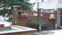 China Brown Wood Grain Pattern Recycled Waterproof WPC Decking Flooring for Performance for sale