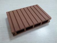 China Wood Grain Pattern Green WPC Flooring Synthetic / Wood Plastic Composite Decking 90mm*40mm for sale