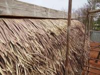 China Customized Synthetic Thatched Cottage Roof for Roofing Decorative Needs Solution for sale
