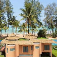 China Customized Thatch Tile SGS Plastic Waterproof Fireproof Artificial Thatch Roofing for sale
