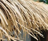 China 500*500mm Plain Waterproof Artificial Wheat Straw Thatched Roof Gazebo Hut Roof Thatch for sale