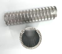 China Industrial Wedge Wire Baskets - Customized Size and Twill Weave for sale