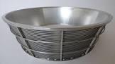 China 2.03mm Wire Diameter Wedge Wire Baskets With High Weave Density And Twill Weave for sale