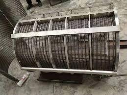 China Smooth Edge Treatment Wedge Wire Baskets for Effective Filtration Solutions for sale