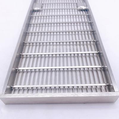 China Manufacturer of Stainless Steel Welded Wedge Wire Screen Honeycomb Panel for sale