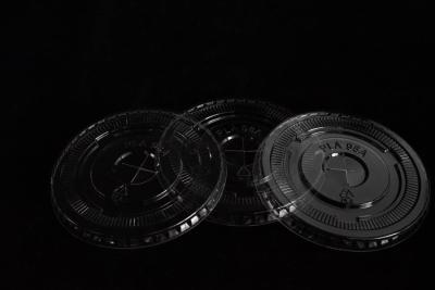 China Flat 90mm Cold Drink PLA Lids Disposable Transparent for sale
