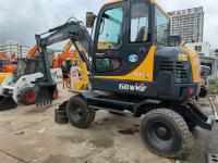 China Hyundai R60W Used Wheel Excavator 6 Ton Second Hand Digger 60WVS 40.5KW for sale