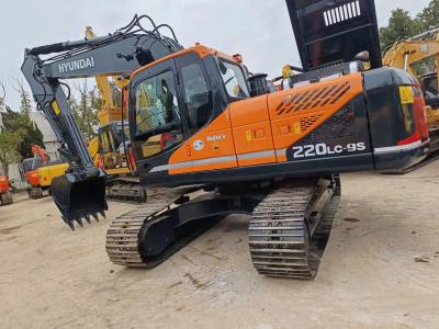 China Used Hyundai 220LC-9S Excavator 0.92m3 Bucket 136KW Engine for sale