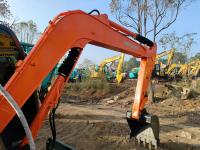 China Used Hitachi ZX60 Excavator 5850kg 0.22m3 Bucket for Slope Trimming Highway Construction for sale