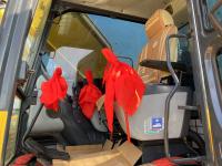 China Komatsu PC220 Excavator Stable and Safe Operations for Your Excavation Needs for sale