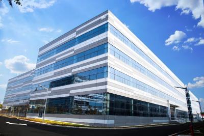 China Light Steel Structure Frame Prefab Container for Seismic and Wind Resistance Steel Building 50m2 for sale