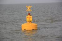 China 8mm Out Shell HDPE Marine Fairway Navigation Aids Buoy for 1800mm Diameter Boat Safety for sale