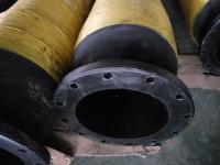 China 8 prime prime -34 prime Inch Rubber Dredging Hose for Sand Mud Delivery and Suction for sale