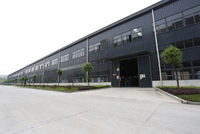 China Bolt Connection Steel Frame Warehouse Construction Material for Painted/Hot Galvanised for sale