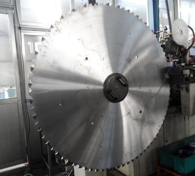 China Tungsten Carbide TCT Circular Saw Blade 90 Tooth for Rail Cutting 700-2200mm for sale