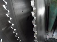 China Effemax 80CrV2 Tungsten Carbide Tipped Saw Blade 700mm 90 Teeth Rail Cutting Tool for sale