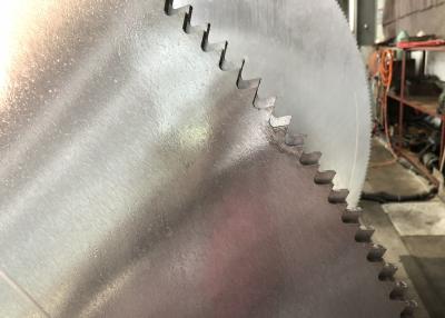 China Hot Saw Blade 1800mm x 12mm Tungsten Carbide Steel 45-56HRC Heat Resistant 1000°F for sale