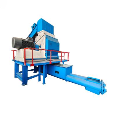 China Customized Wide Water Drop Crusher 100-200TPD for Large Yield Chicken Duck Goose Feed Production for sale