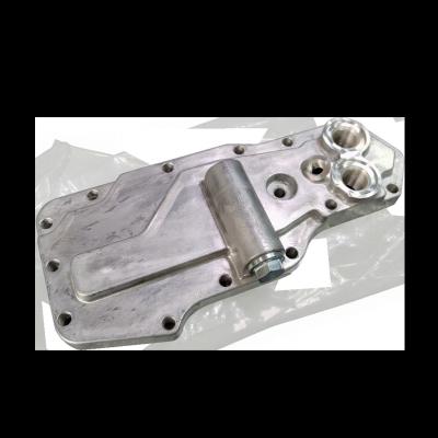 China 6D102 Oil Cooler Cover 6735-61-2220 for Komatsu Engine Excavator PC200-7 PC220 for sale