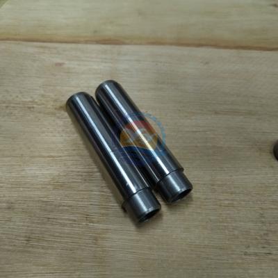 China DE12 Engine Parts 65032011008 65.03201-1008F DE12 Valve Guide for Doosan Engine Parts for sale