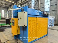 China Hydraulic Servo CNC Press Brake with 2000KN Force, 4+1 CNC Axis, and 0.01mm Precision for High-Accuracy Bending for sale