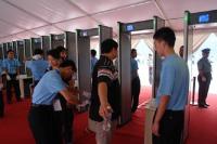 China MCD -500A Walk through Metal Detector Gate With Security Alarm , Multi Zone Identification for sale