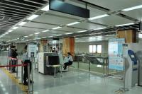 China Weapon Scanner 0.2m/s Conveyor X Ray Airport Baggage Scanners Metal detecting Equipment for sale