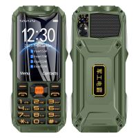 China 4 SIM Card 2G Cell Phone Q9 3.5 Inch 4500mAh Flashlight FM Radio Long Lasting for sale