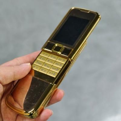 China Classic 8800 Slider Mobile Phone with 2.4-inch Screen, 2G GSM Dual SIM and Bluetooth Connectivity for sale