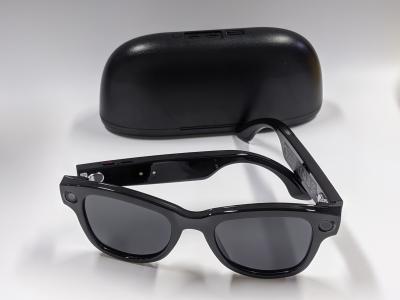 China AI Smart Glasses with Dual Display 1080P Camera 4GB RAM Bluetooth WiFi for Android iOS for sale