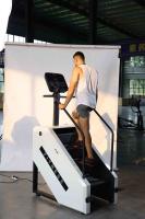 China Commercial Stainless Steel Electric Stairmill Climber - 220V Powered StepMaster for Gym Use for sale