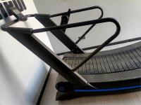 China Manual Curve Treadmill Non Motorized Air Runner 180kg Max Load 0-20km/h Speed for Gym for sale