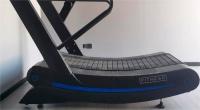 China Manual Curve Treadmill Non Motorized Air Runner 180kg Max Load 0-20km/h Speed for Gym for sale