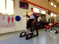 China Commercial Vertical Knee Up/Dip Plate Loaded Machine 1.3x1x1.7m with CE ISO9001 Certification for Fitness Centers for sale