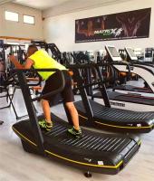 China Befreeman FY500A Commercial Self-Generating Curved Treadmill 300kg Capacity 2000×900×1530mm for sale
