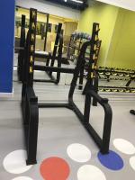China Commercial Squat Rack 1850x1730x1800mm 128kg Heavy Duty Gym Fitness Equipment for sale