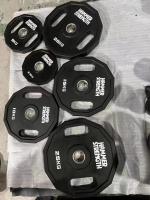 China Professional Rubber Barbell Bumper Weight Plates 2.5kg-25kg with TIG Welding for Gym & Home Use for sale