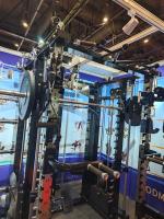 China Multi Function Smith Machine FRM004C 2200x1500x2200mm 780kg for Gym Center for sale
