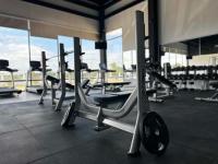 China Freeman FR-27 Flat Bench 1800x1500x1500 mm Commercial Gym Weight Bench 60 kg for sale