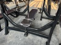China Freeman FR-27 Flat Bench 1800x1500x1500 mm Commercial Gym Weight Bench 60 kg for sale