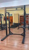 China Commercial Power Rack 1370x1680x2320mm 120kg Squat Rack with Pull Up Bar for Gym for sale