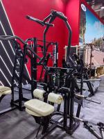 China Heavy Duty Steel High Row Machine Plate Loaded Back Strength Equipment 1411*1342*2250mm for sale