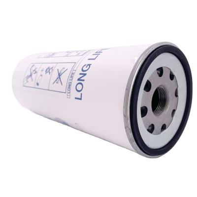 China Excavator Oil Filter Element 17533660 Made of Glass Fiber Core Components Weight KG 2 for sale