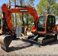 China 7420kg 7ton Used Doosan Mini Digger Dx75 2nd Hand Excavator for sale