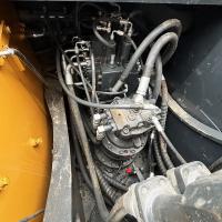 China 215 Backhoe 21Ton  Used Hyundai Excavator 2nd Machine Used For Digging Heavy Digger for sale