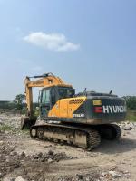 China 215VS Tracked  Used Hyundai Excavators Earthmoving 21T Digger Used Wheel Excavator for sale