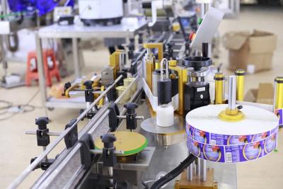 China 60P/Min Bottle Sticker Labeling Machine for sale