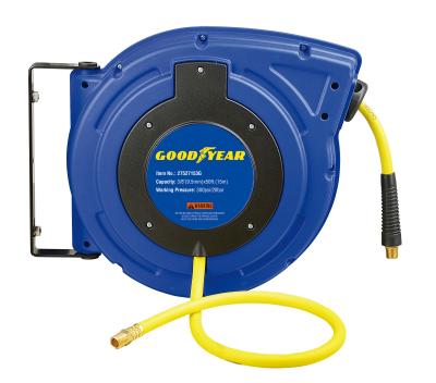 China Goodyear Hybrid Polymer Retractable Water Hose Reel Max 300 Psi for sale