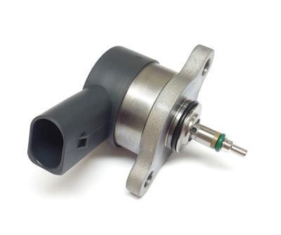 China High Quality Fuel Pressure Regulator 0281002698 6110780549 0281002699 for Mercedes Benzs 2.2 2.7 CDI Diesel for sale